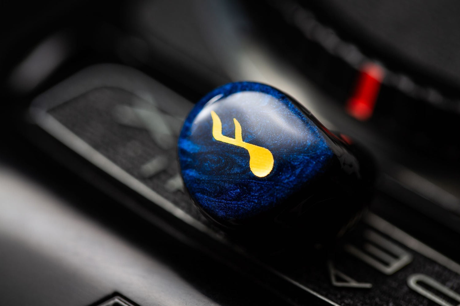 Maestro Mini Universals | FATFreq